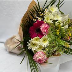 Online Shop - Janet & Jaynes Florist Wisbech
